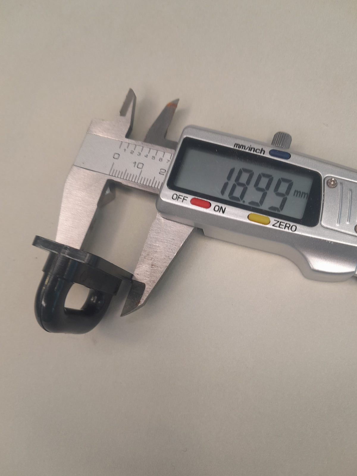 19mm Plastic Sail Slide #BB-A008 — Sail Exchange
