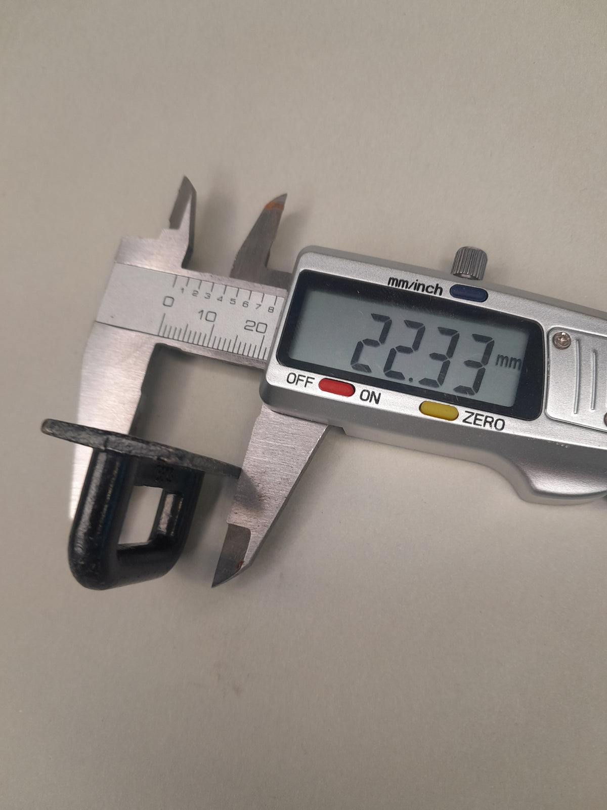 22mm Steel Sail Slide #BB-B309 — Sail Exchange